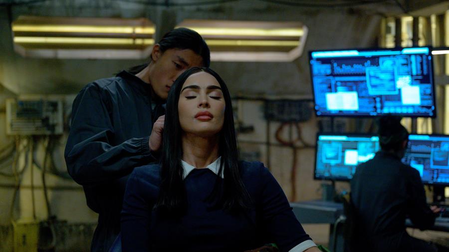 El thriller de Ciencia Ficción «ALICE (SUBSERVIENCE)», protagonizado ...